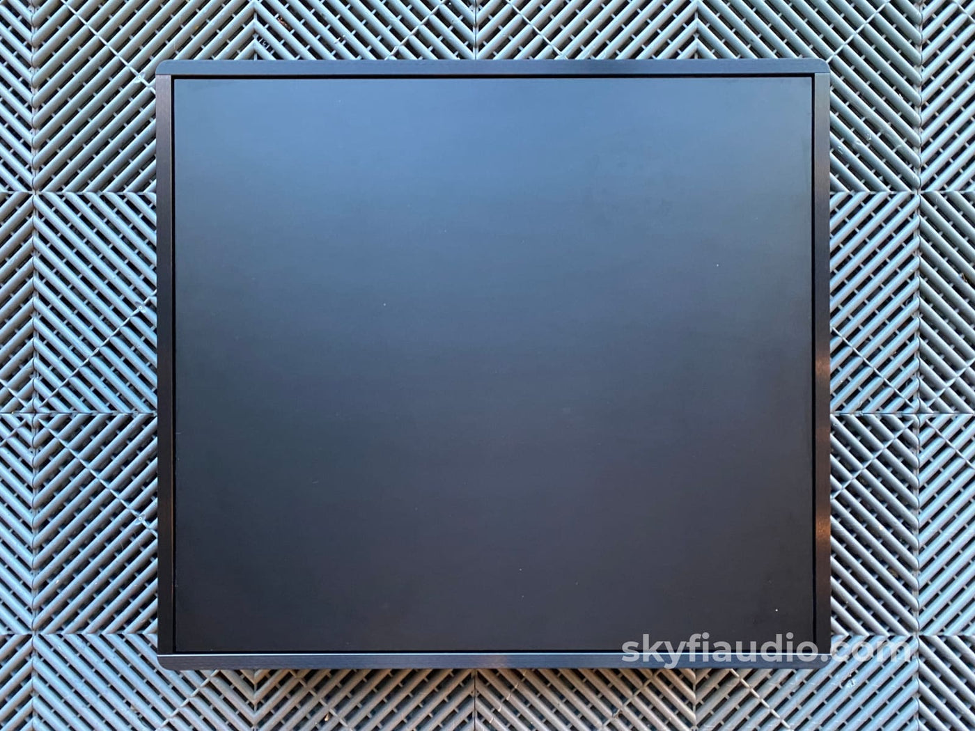 HRS Isolation Base S3-1921 - Large 21" x 19" - Two Available