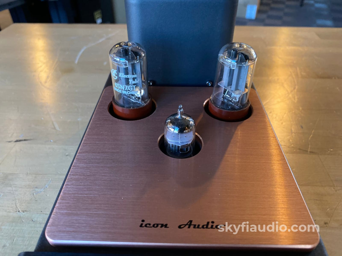Icon Audio HP8 MkII Triode Headphone Amplifier