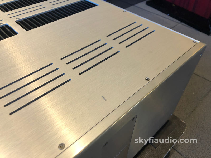 Krell Evolution EV-402 Amplifier - 400W Flagship – SkyFi Audio