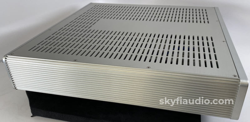 Krell Phantom III Line Stage Preamp - Complete and Like New – SkyFi Audio