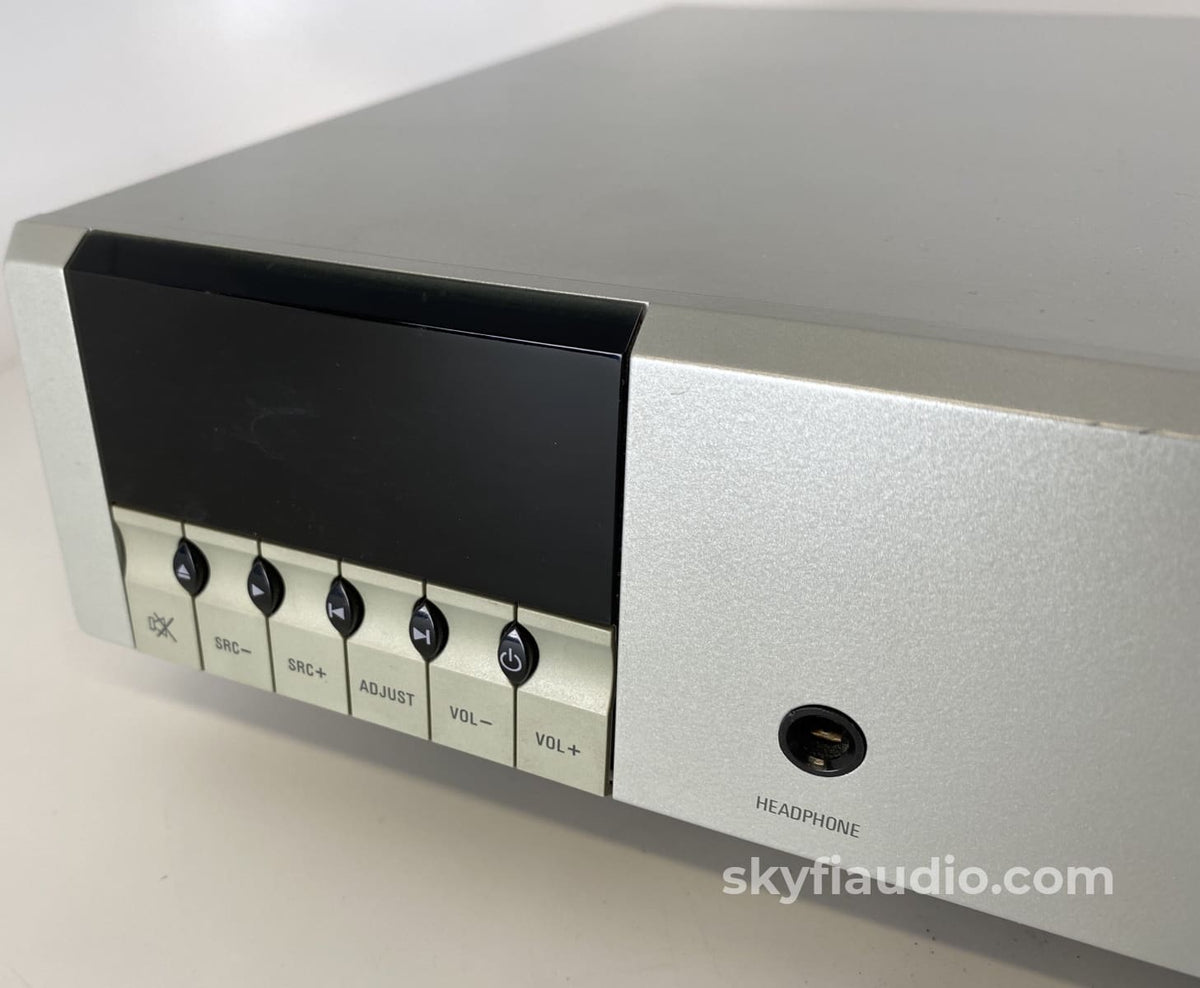 Linn Classik Musik Receiver with Integrated CD Player and Remote