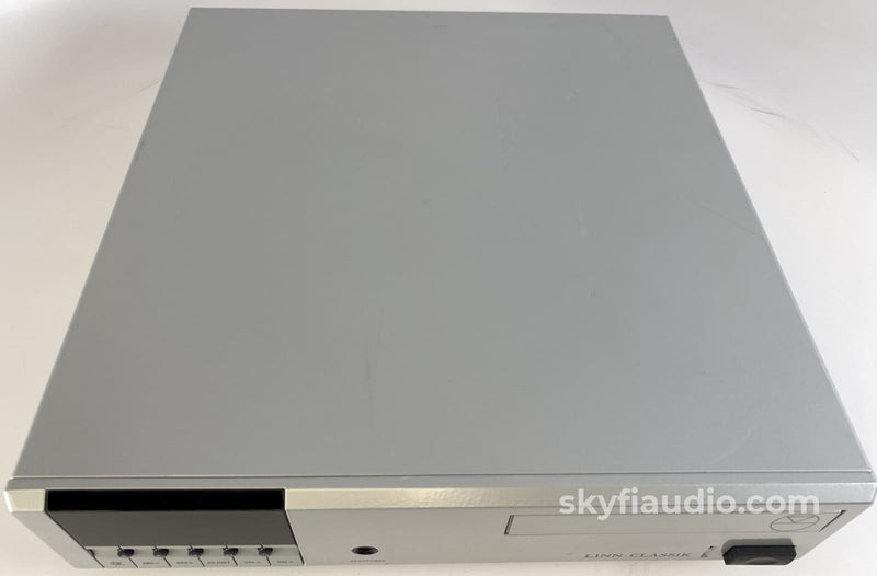 Linn Classik Receiver with Integrated CD Player and Remote