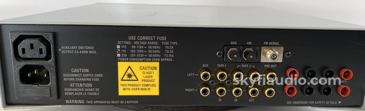 Linn Classik Receiver with Integrated CD Player and Remote