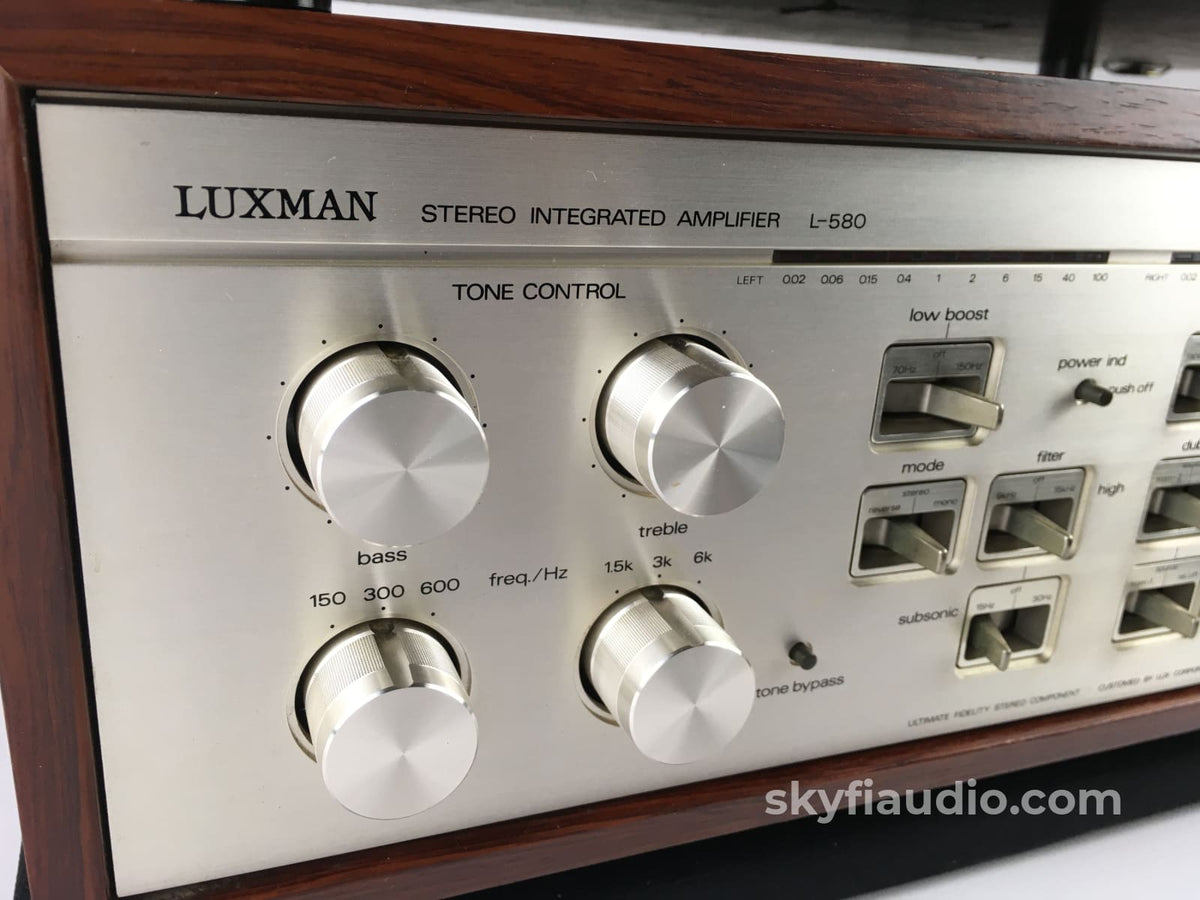 Luxman L-580 Integrated Amplifier and T-400 Tuner