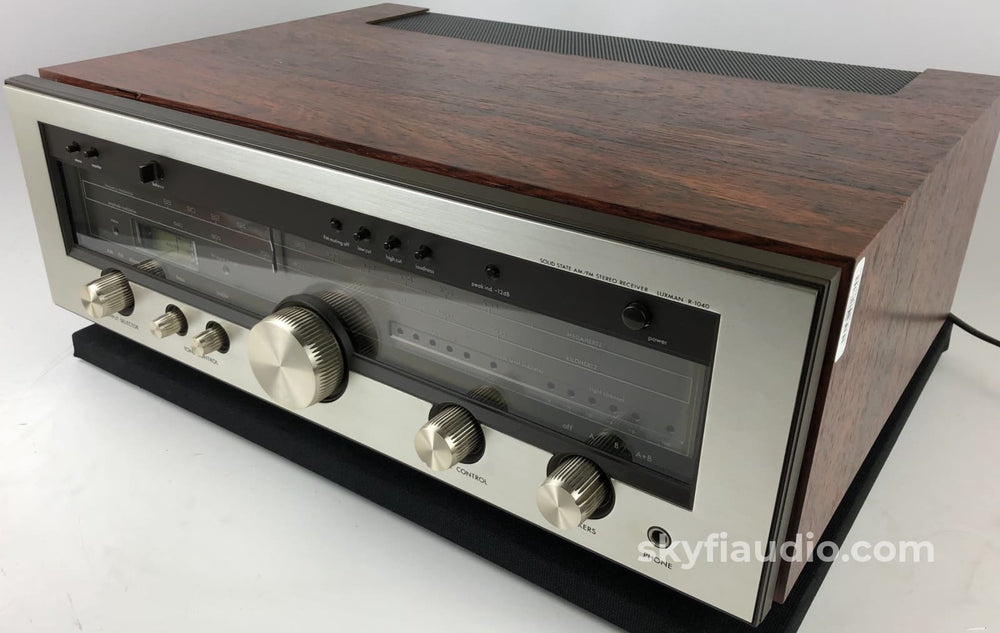 Luxman R-1040 Vintage Receiver from the 70's