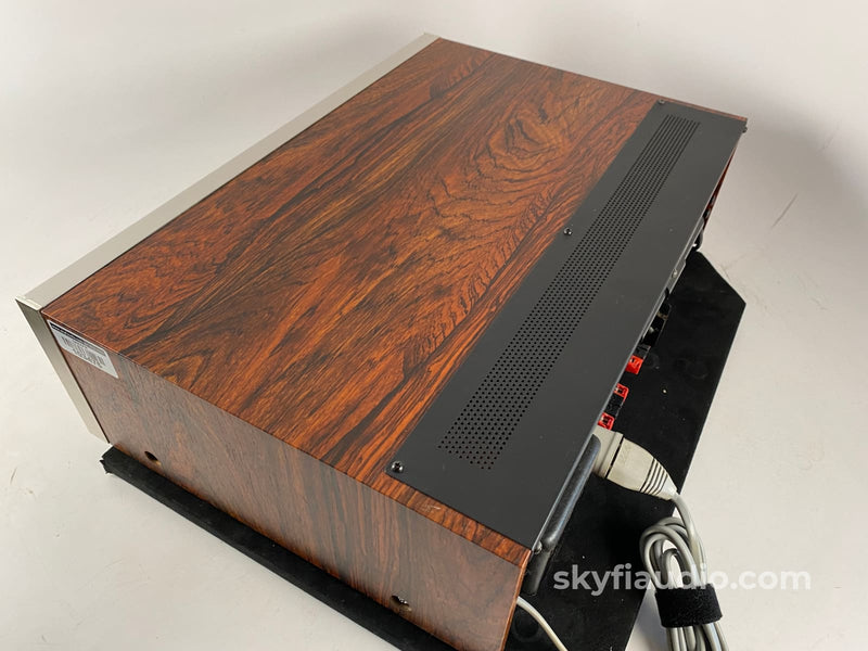 Luxman R-800U Vintage Stereo Receiver - Serviced – SkyFi Audio