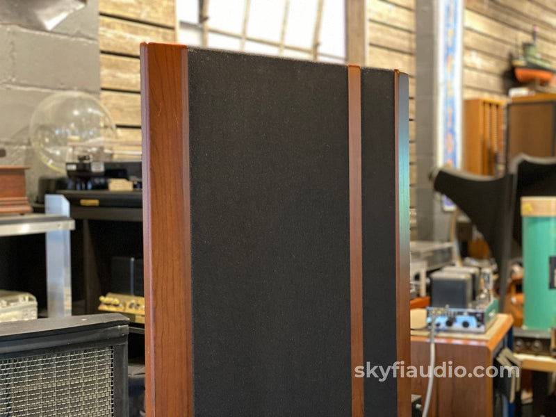 Magnepan MG3.6/R Planar Magnetic Speakers in Wood Finish – SkyFi Audio