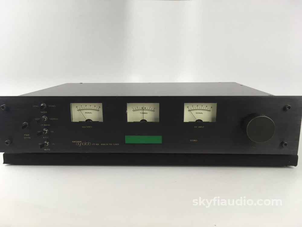 Magnum Dynalab FT-101 Digital/Analog Reference FM Tuner