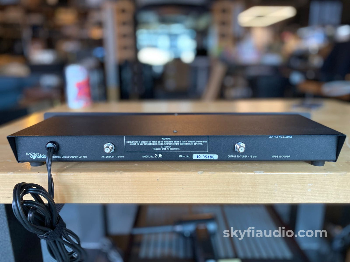 Magnum Dynalab MD 205 Signal Sleuth FM Amplifier