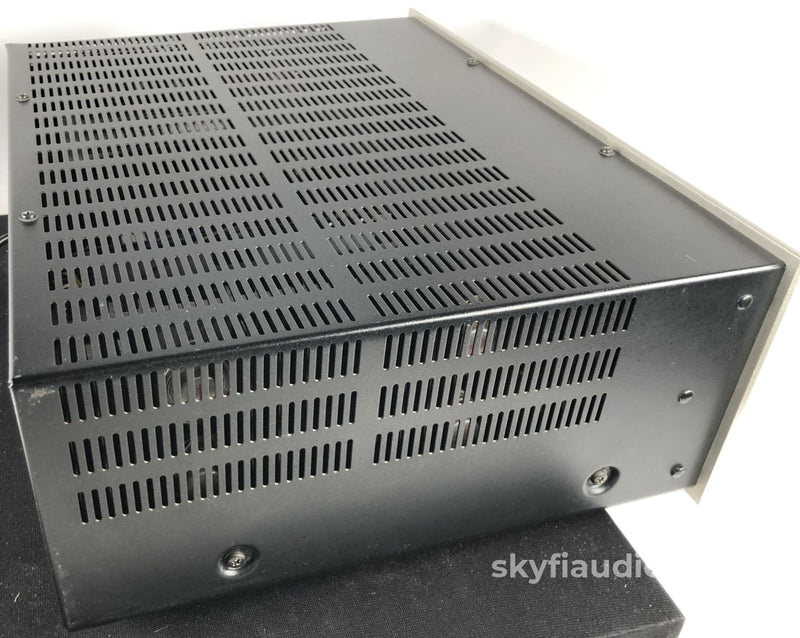 Marantz 300DC Solid State Power Amplifier - Mint and Rare Collector Pi ...