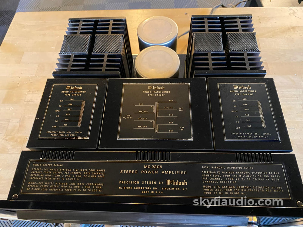 McIntosh MC2205 Solid State Amplifier - 200WPC - New Glass!
