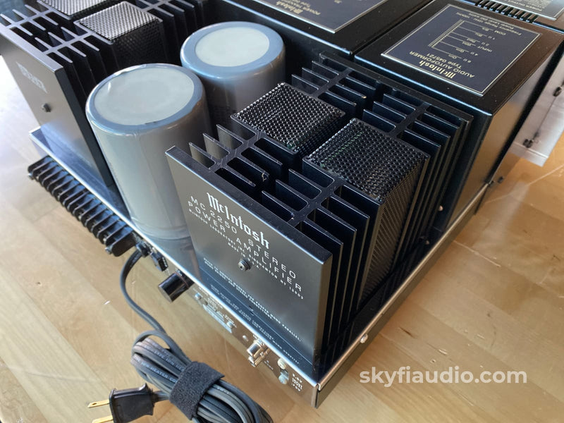 Mcintosh MC2250 "Darth Vader" Amplifier - Under 500 In Existence ...