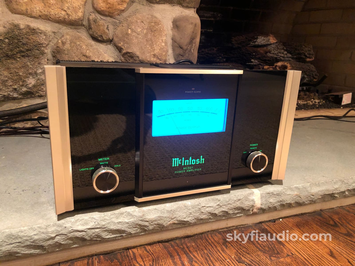 McIntosh MC501 Monoblock Amplifiers 500W! Includes McIntosh Boxes