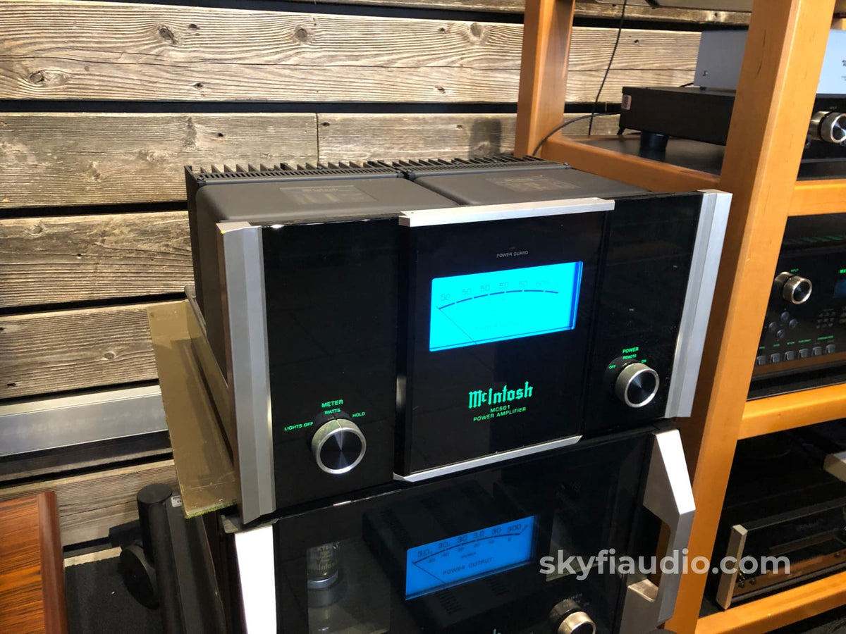 McIntosh MC501 Monoblock Amplifiers - 500W - Selectable 120V or World