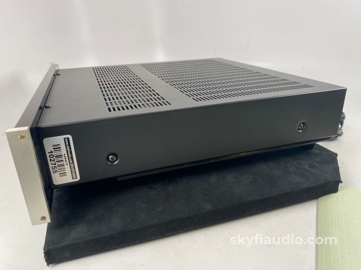 McIntosh MC7100 - Compact Yet Powerful Stereo Amplifier