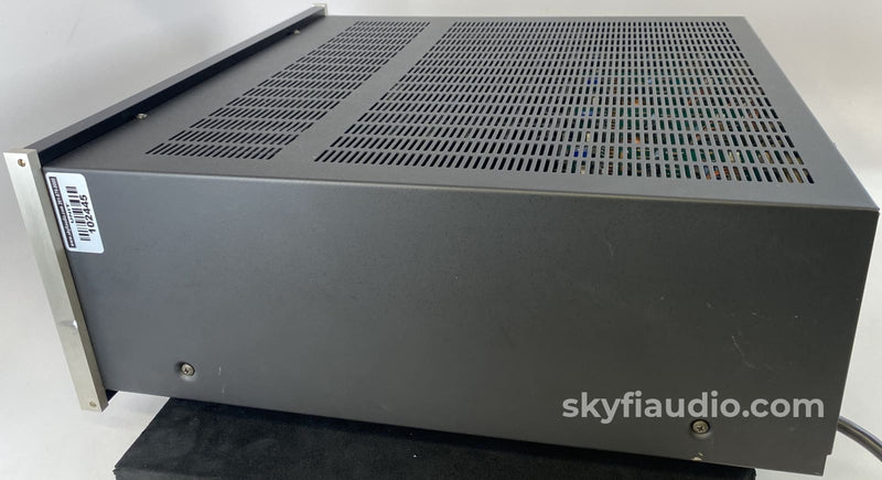 McIntosh MC7108 - 8 Channel Amplifier - Configurable and Near Mint ...