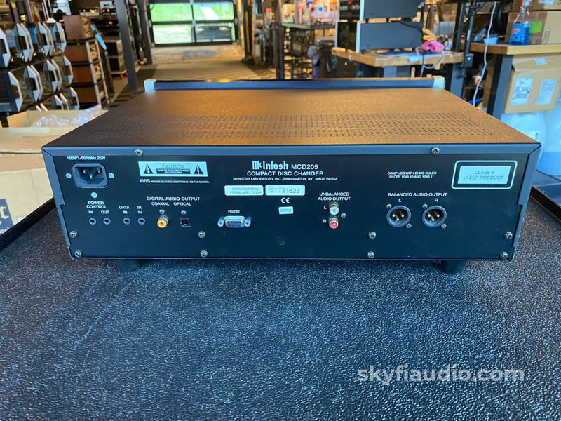 McIntosh MCD205 Five Disc CD Changer – SkyFi Audio
