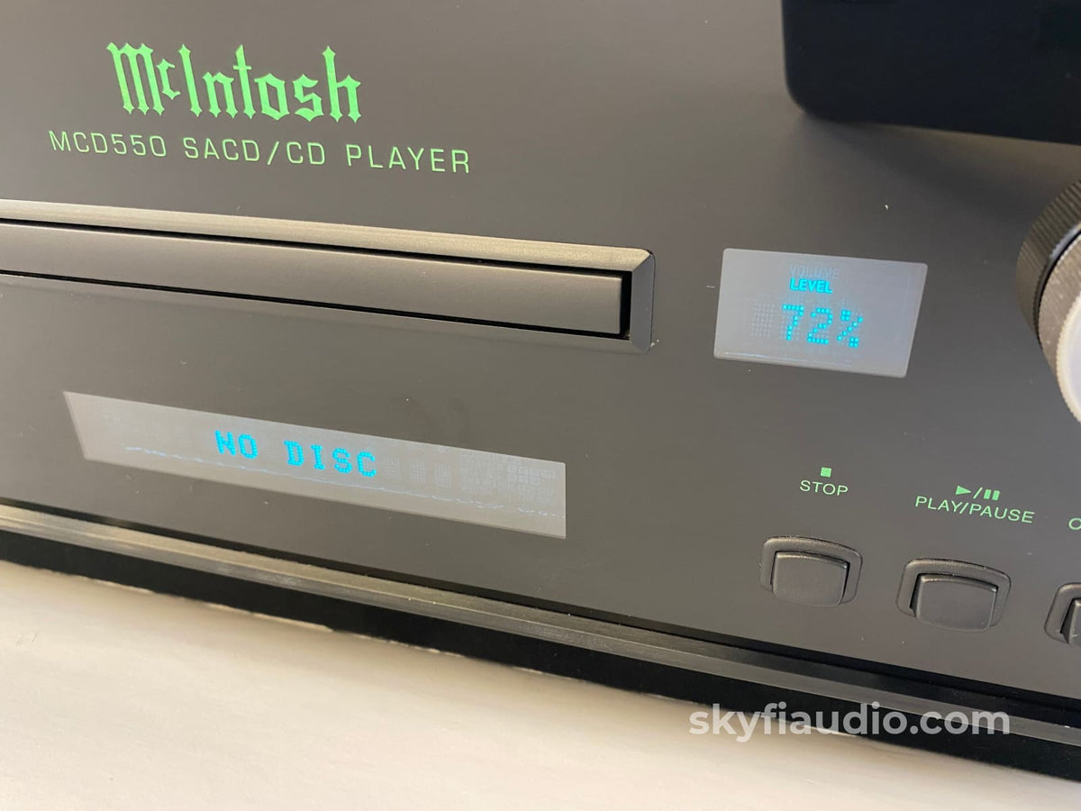 McIntosh MCD550 SACD/CD Player and DAC - FOUR 32-bit/192kHz DACs Per C