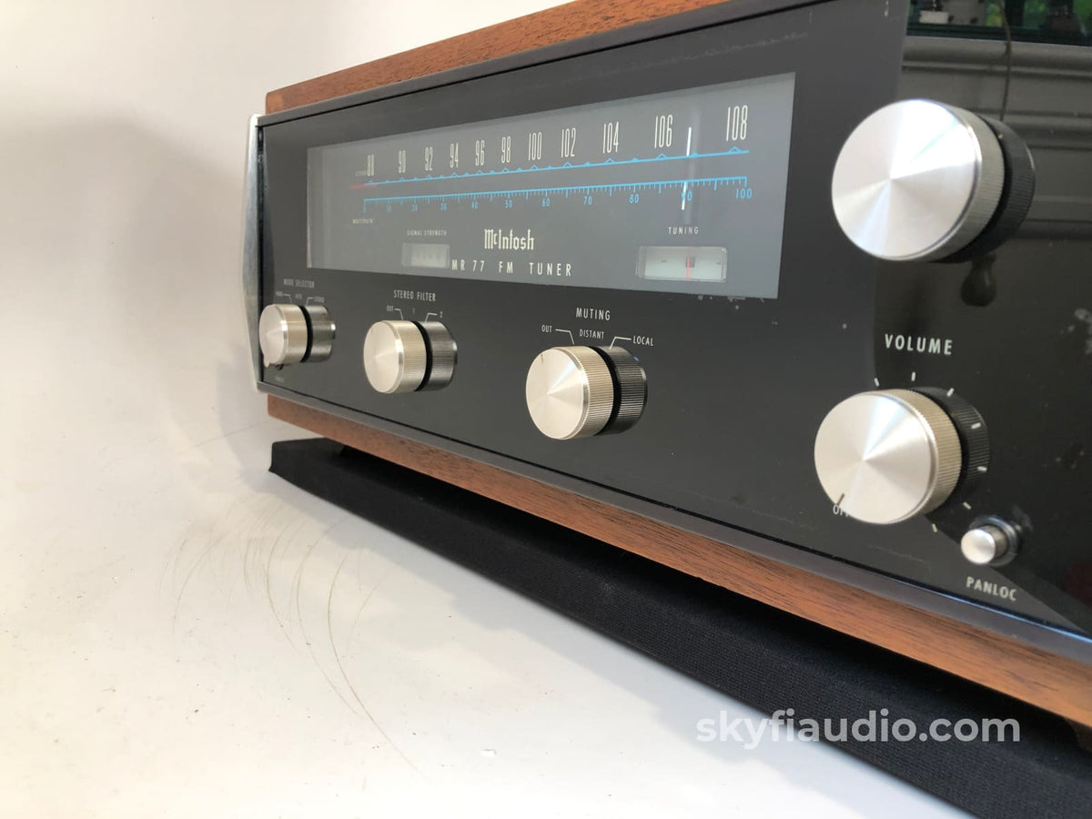 McIntosh MR77 Vintage FM Tuner in Wood Cabinet - WOW