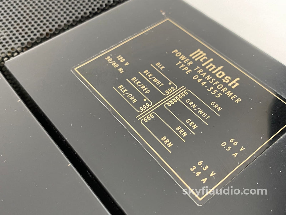 Mcintosh MR78 Analog Tuner - The Best From Mcintosh