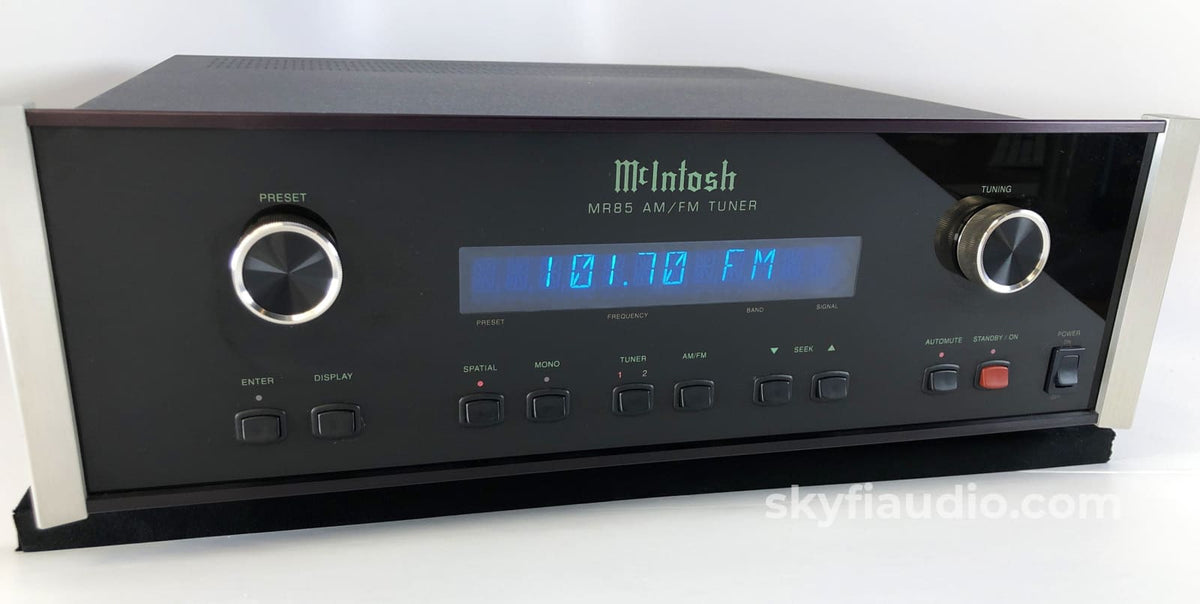 McIntosh MR85 AM/FM Tuner