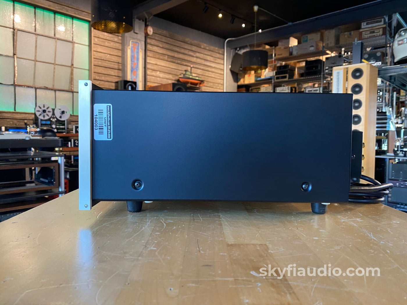 McIntosh MX130 Home Theater Preamp with Tuner and Phono