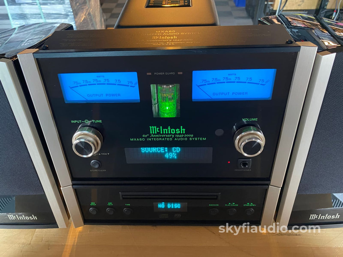 McIntosh MXA60 - All In One 60th Anniversary Tube Stereo System