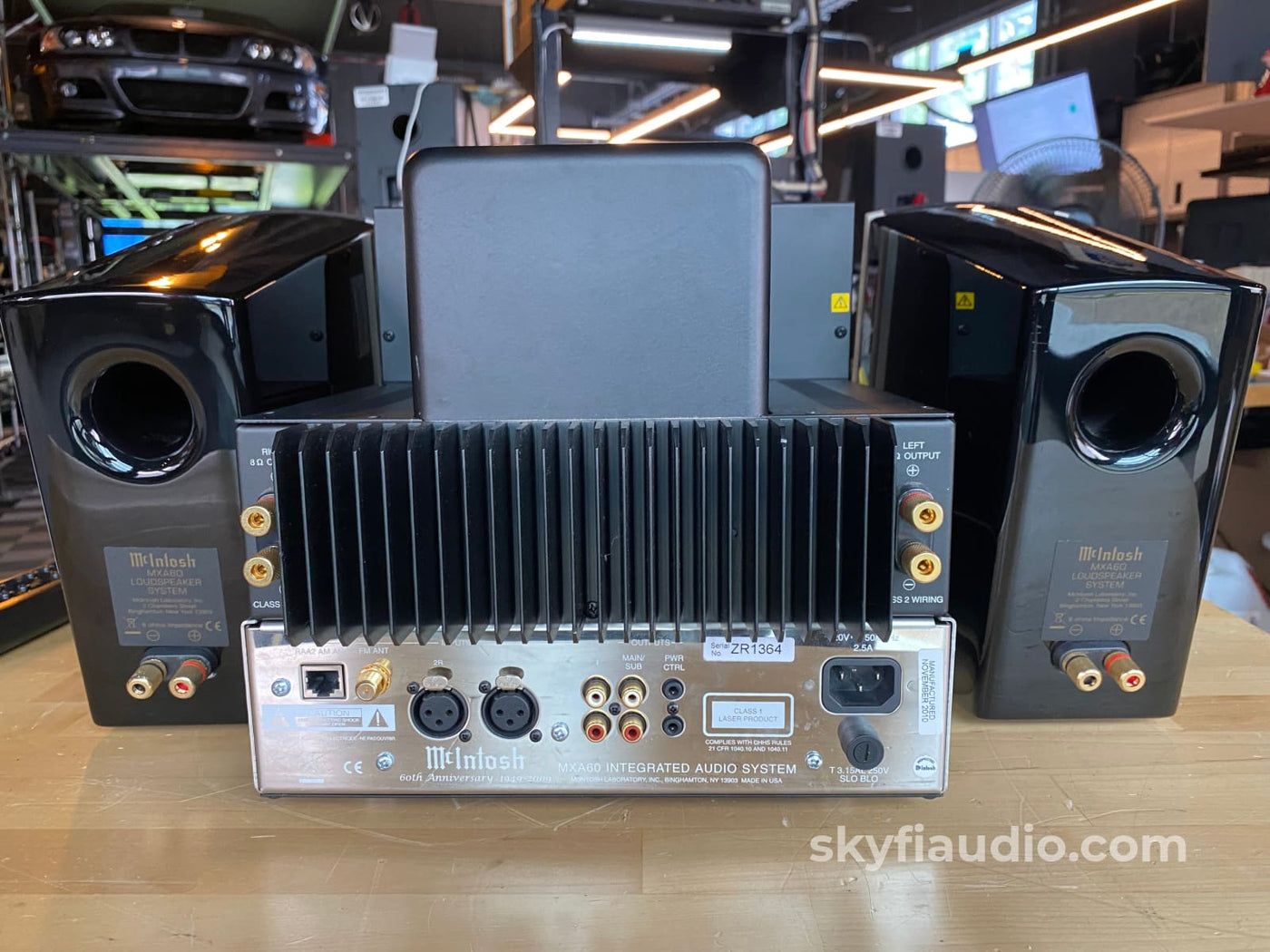 McIntosh MXA60 - All In One 60th Anniversary Tube Stereo System