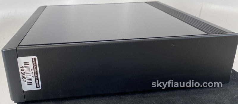 Meridian 563 Digital to Audio Converter, Vintage Gold! – SkyFi Audio