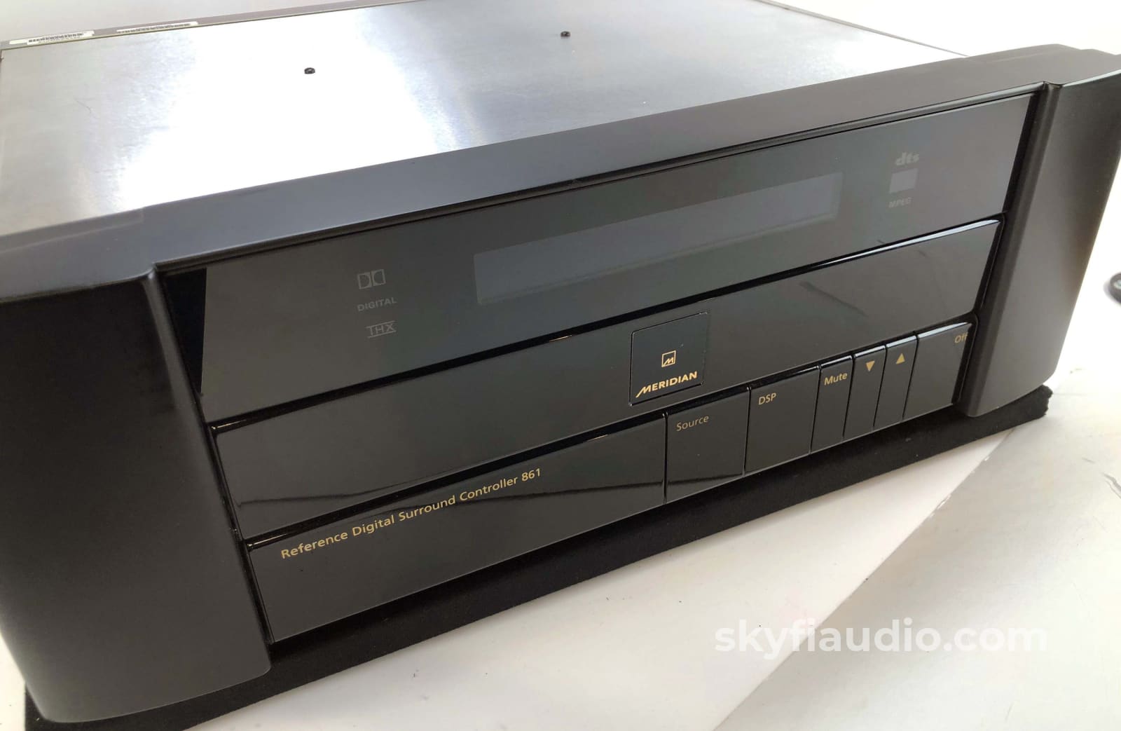 Meridian Reference Digital Surround Controller 861v8 - Latest Software