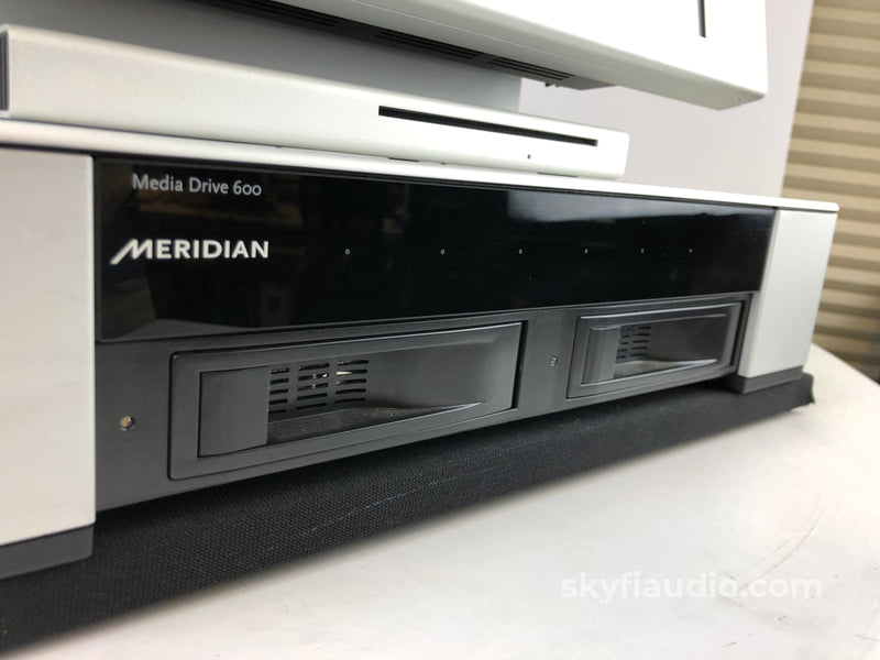 Meridian Sooloos Control 15 Music Server Featuring MQA and 4TB Meridia ...
