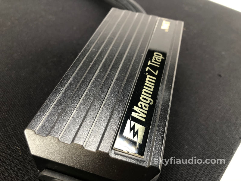 MIT (Music Interface Technologies) Magnum Z-Trap Series Modular AC Fil