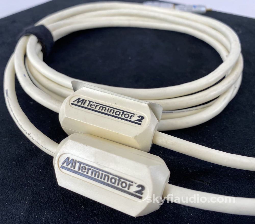 MIT Terminator 2 - RCA Analog Audio Cables, 5 Feet