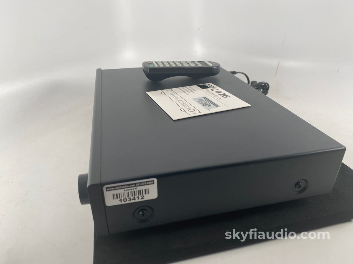 NAD C 426 Stereo AM/FM Tuner