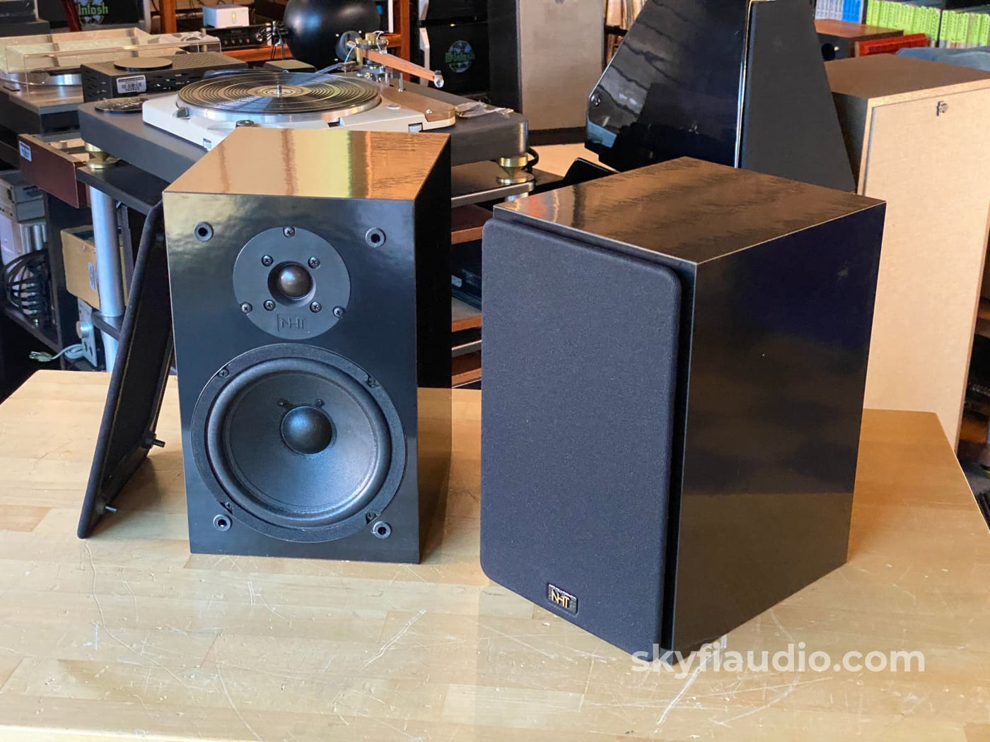 NHT SuperOne Bookshelf Speakers