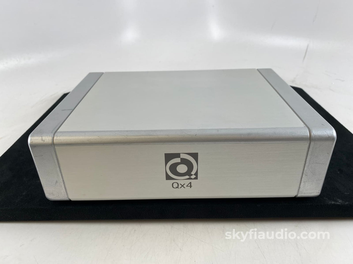 Nordost QX4 Power Purifier and Conditioner