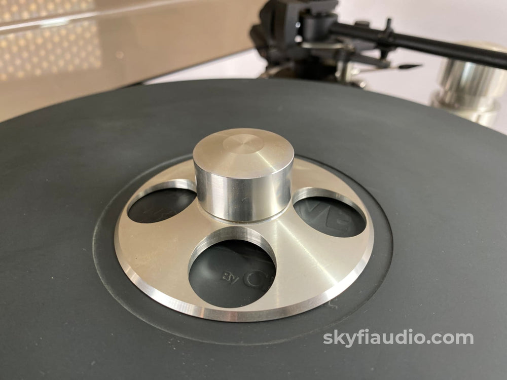Oracle Delphi MkIII Turntable With Sumiko Premier FT-3 Arm and New Car