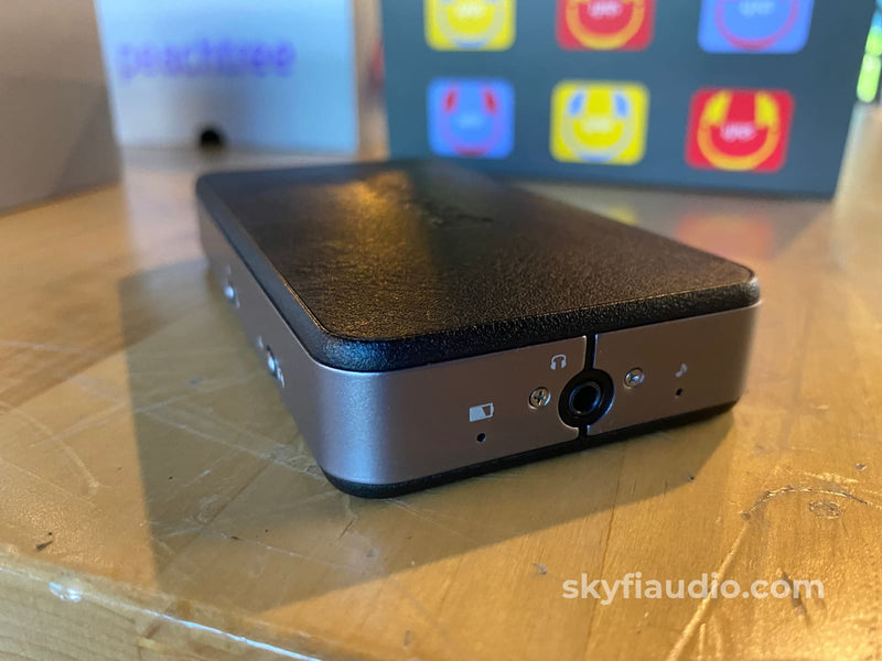 Peachtree Shift Portable USB DAC and Headphone Amp - ESS SABRE32 DAC w ...