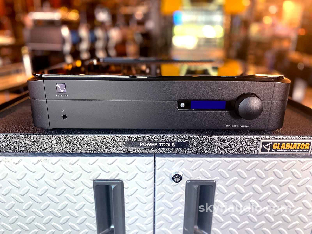 PS Audio BHK Signature Hybrid Tube Preamplifier - Complete and Upgrade