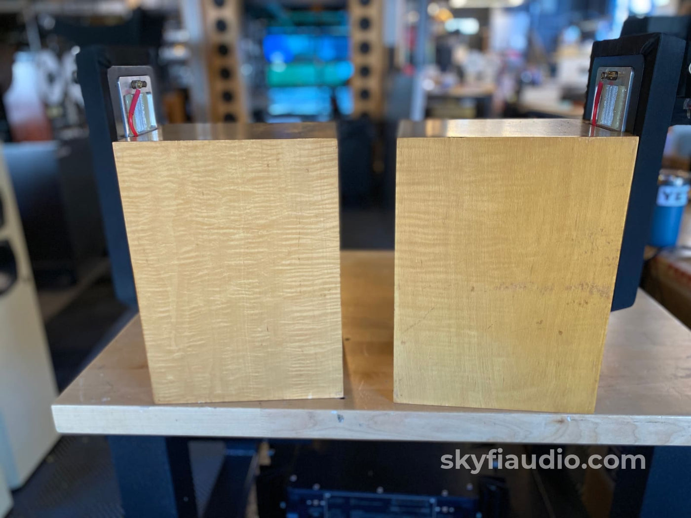 Red Rose Music R3 Ribbon Bookshelf Speakers (Mark Levinson)