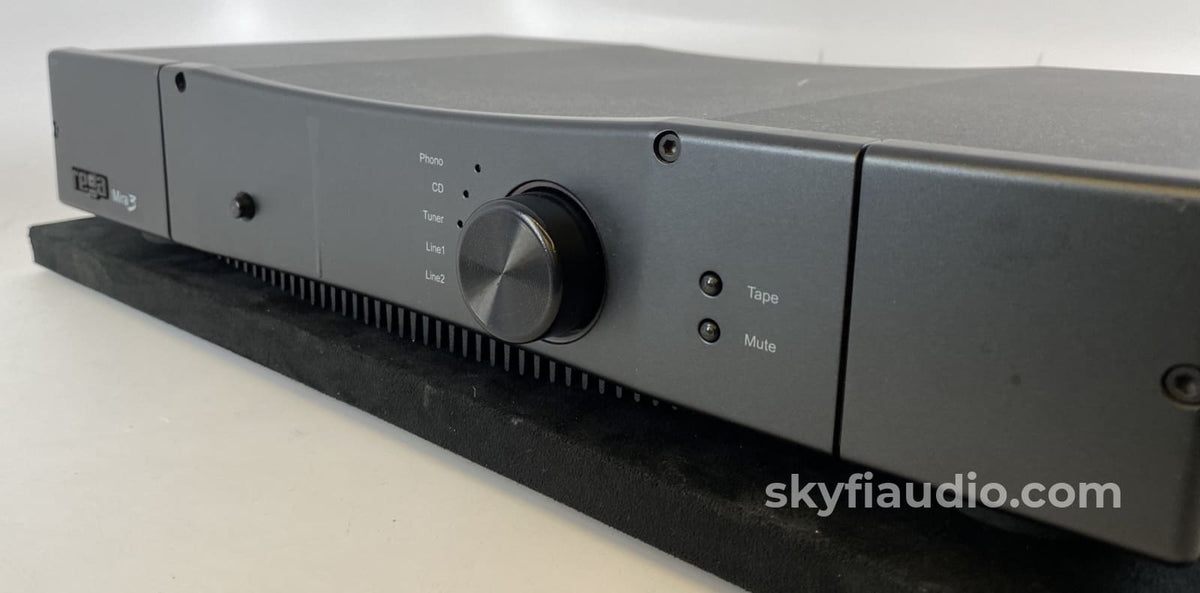 REGA Mira 3 Integrated Amp with MM Phono Section