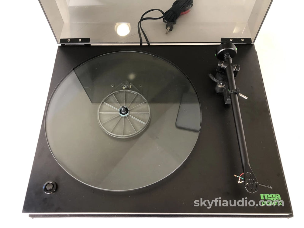 Rega Planar 2 (P2) Vintage Turntable with New Sumiko Cartridge