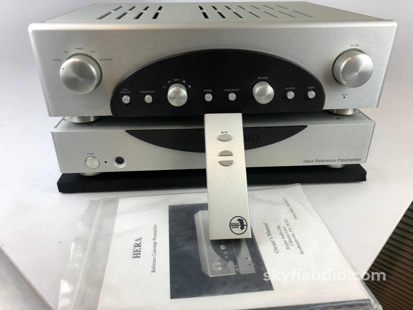 Rogue Audio Hera II Reference Two-Piece Tube Preamp