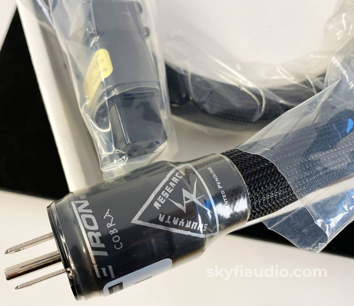 Shunyata Research - Cobra Zi-Tron C19 Power Cord With 20A Plug - 1.75M