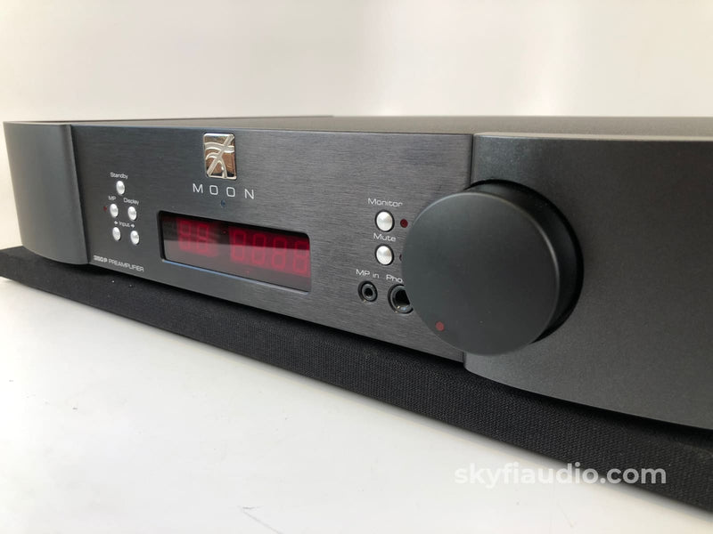 Simaudio 350P Analog Preamp/DAC - Complete And Like New – SkyFi Audio
