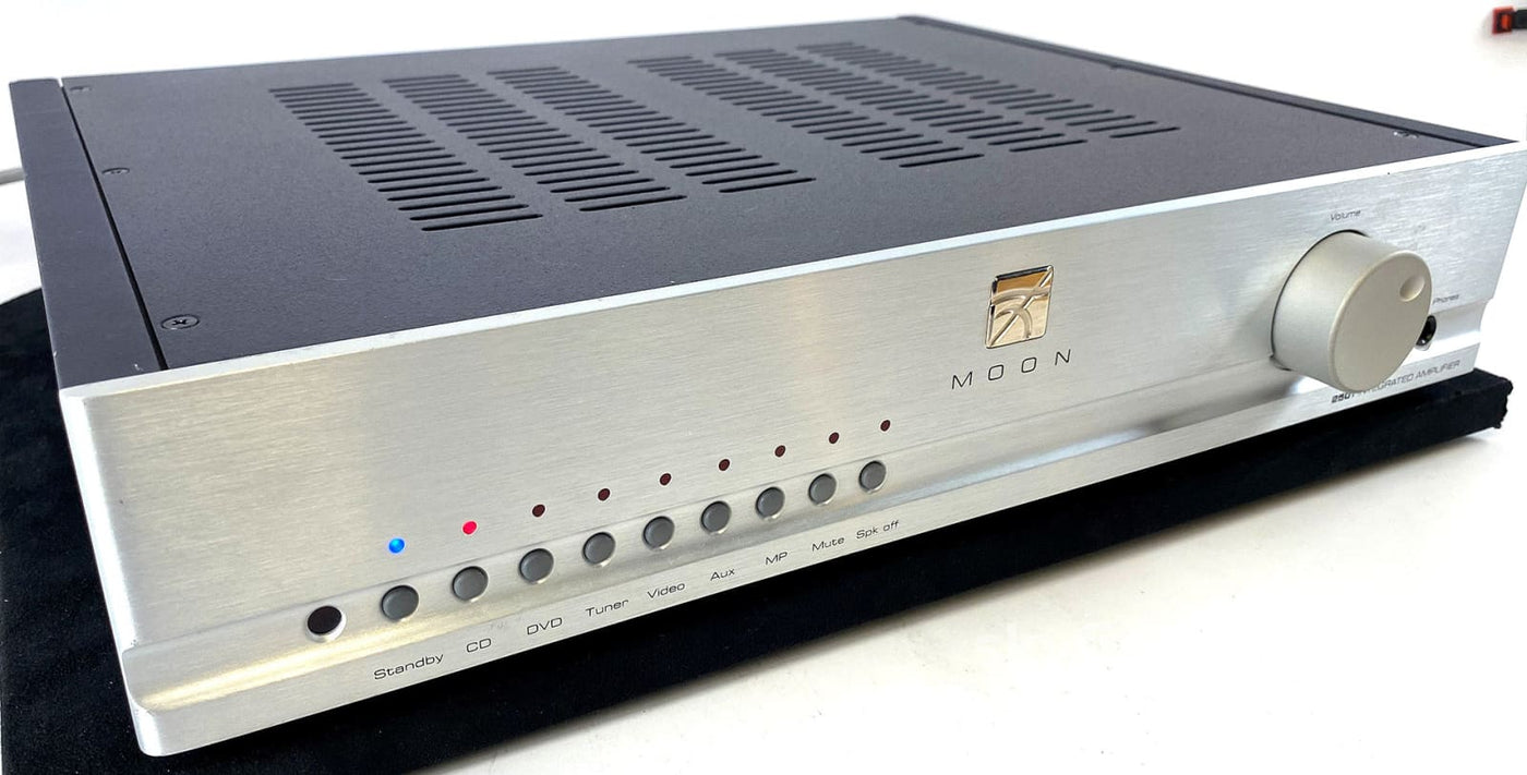 Simaudio MOON 250i Integrated Amplifier - Outstanding Value