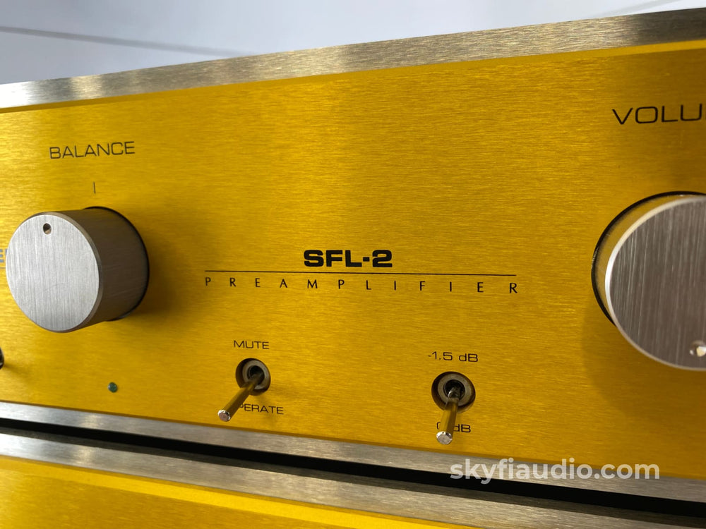 Sonic Frontiers SFL-2 - All TUBE Dual-Chassis Preamp