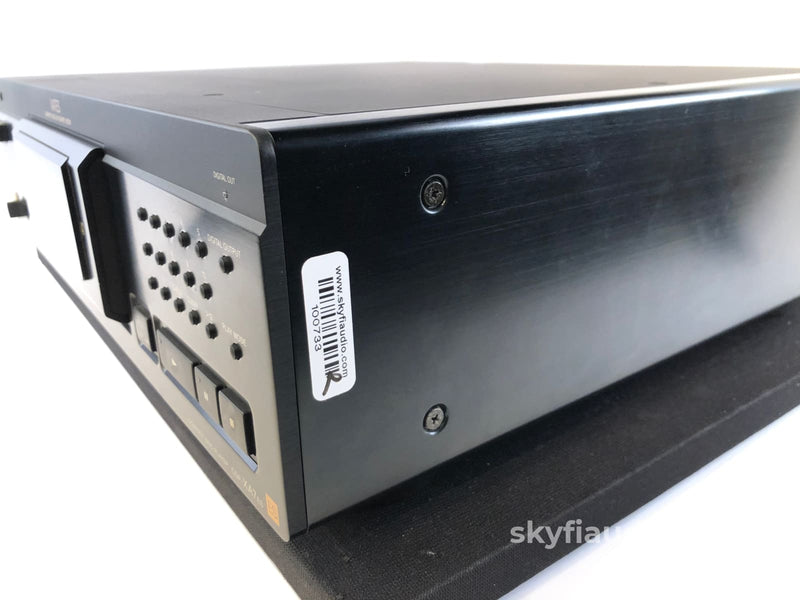 Sony CDP-XA7ES CD Player - One of the Best From The 1990's - With Remo – SkyFi Audio