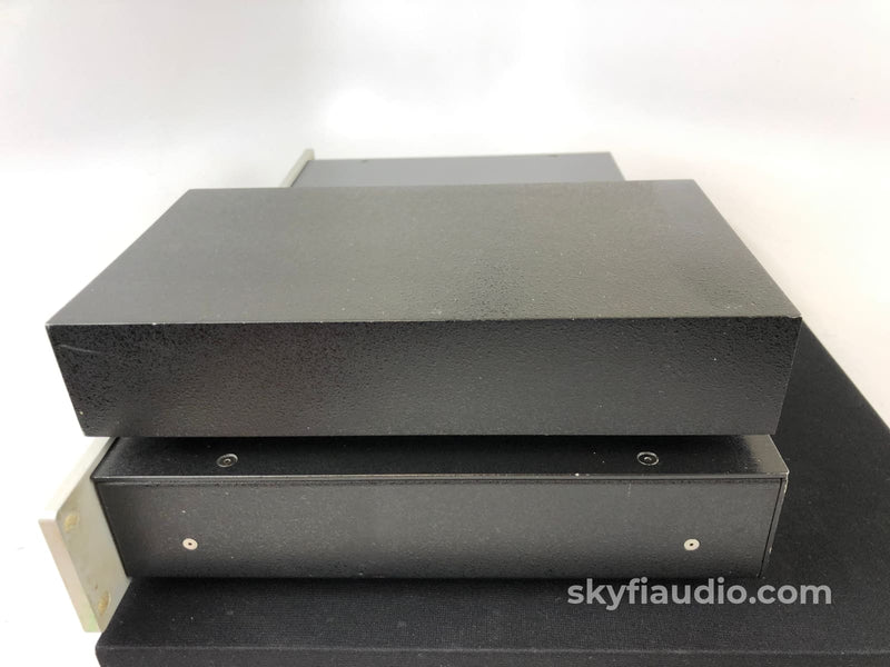 Spectral DMC-10 Gamma Preamp with Phono Input – SkyFi Audio