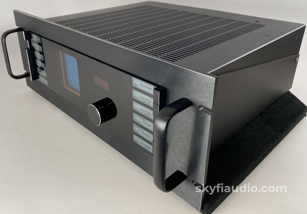 The Sequerra Model No. 1 Broadcast Monitor - Super RARE Rack Mount Stu